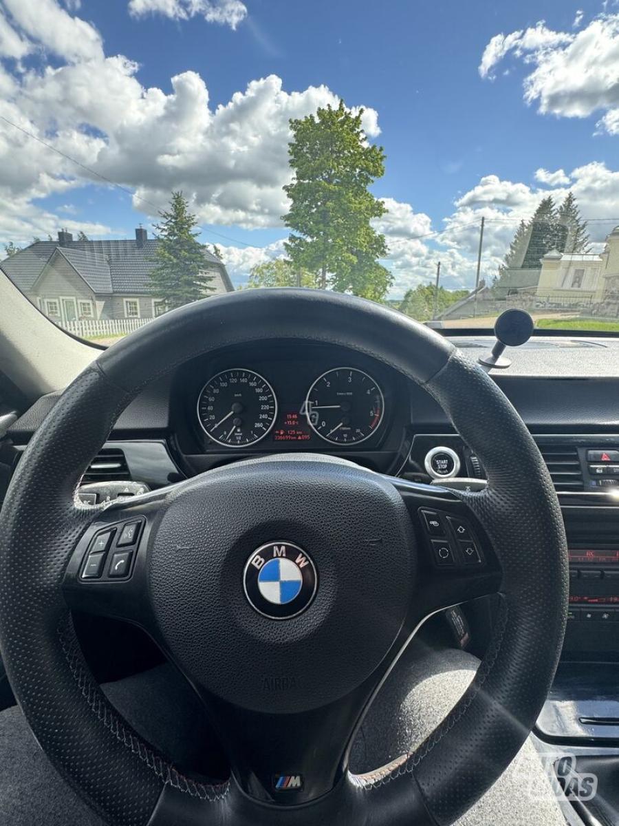 BMW 320 2006 in Vilnius, with an engine capacity of 2.00 L and mileage of 337 thousand km for 2650 €, photo 18 on AUTOMOTO.COM.LV