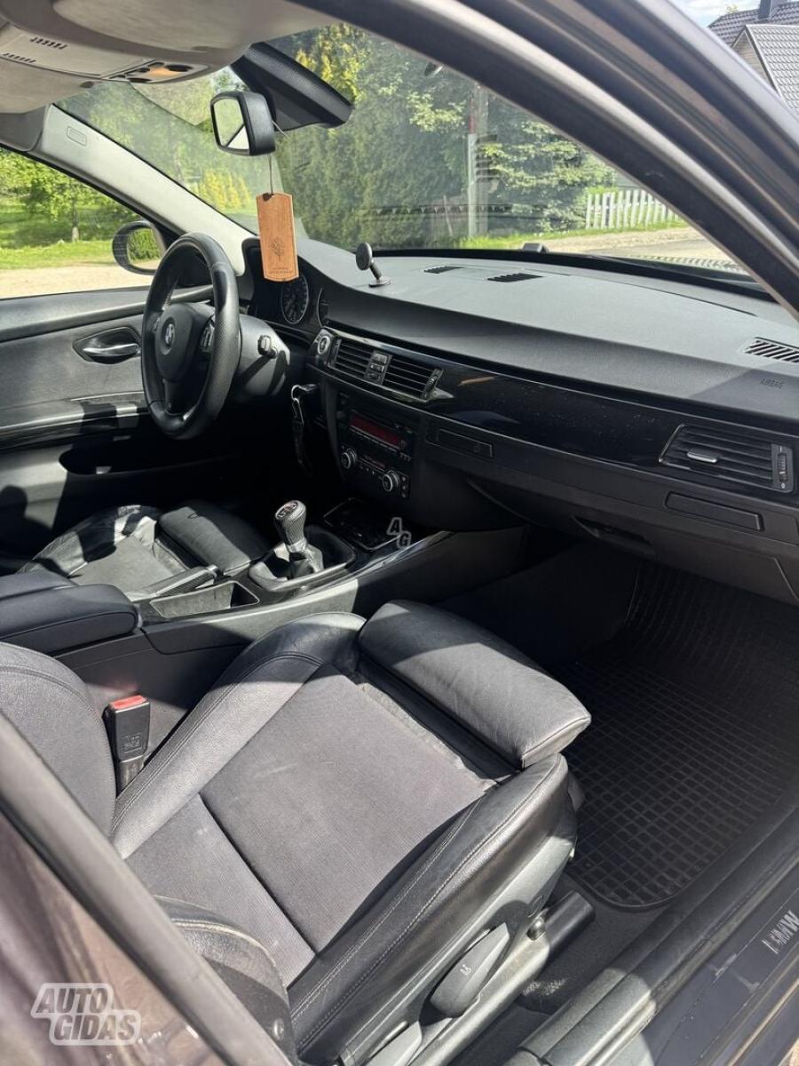 BMW 320 2006 in Vilnius, with an engine capacity of 2.00 L and mileage of 337 thousand km for 2650 €, photo 20 on AUTOMOTO.COM.LV