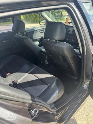 BMW 320 2006 in Vilnius, with an engine capacity of 2.00 L and mileage of 337 thousand km for 2650 €, photo 21 on AUTOMOTO.COM.LV