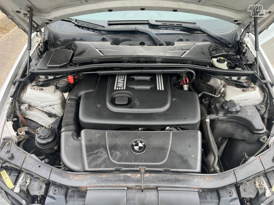 BMW 320 2006 in Vilkaviskis, with an engine capacity of 2.00 L and mileage of 369 thousand km for 3900 €, photo 12 on AUTOMOTO.COM.LV