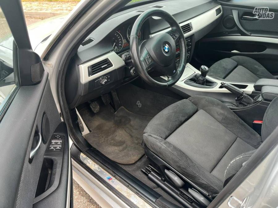 BMW 320 2006 in Vilkaviskis, with an engine capacity of 2.00 L and mileage of 369 thousand km for 3900 €, photo 15 on AUTOMOTO.COM.LV