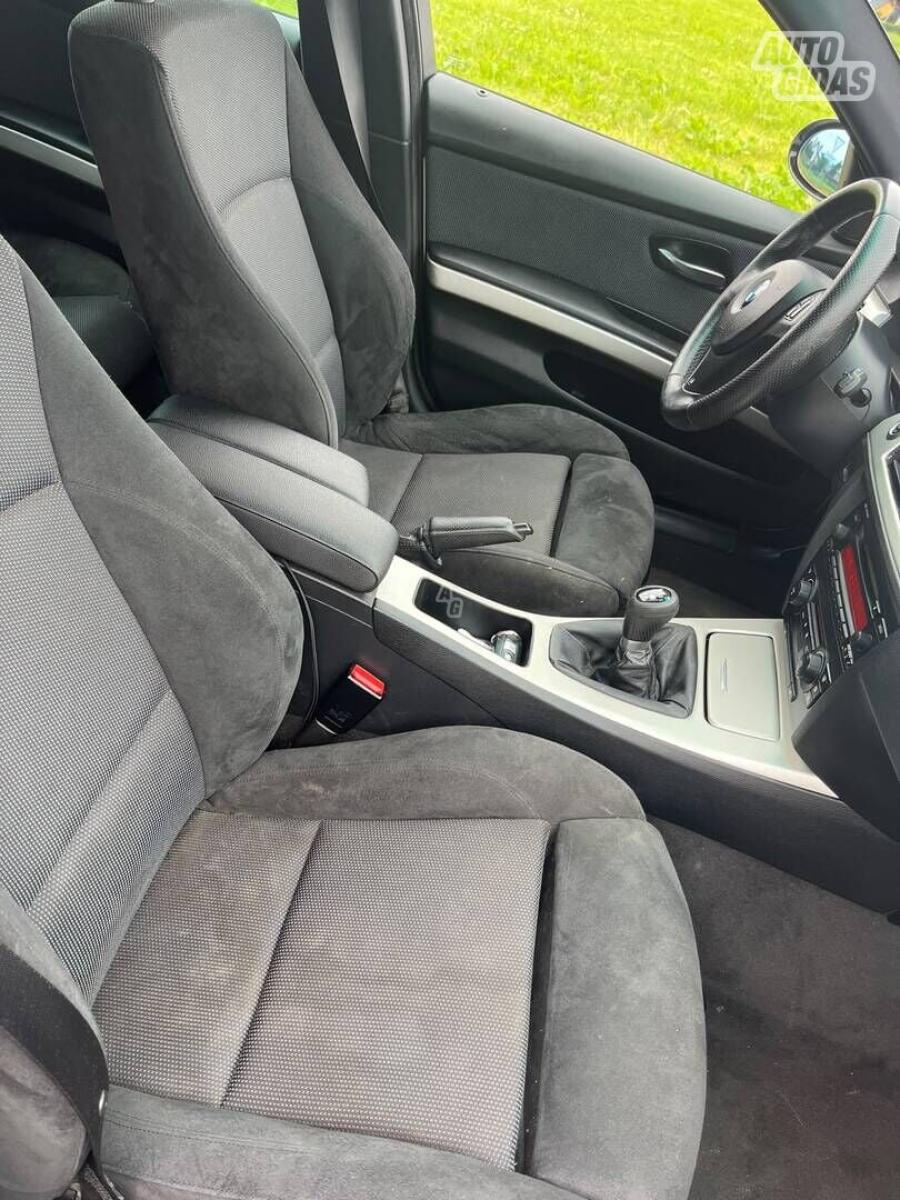 BMW 320 2006 in Vilkaviskis, with an engine capacity of 2.00 L and mileage of 369 thousand km for 3900 €, photo 16 on AUTOMOTO.COM.LV