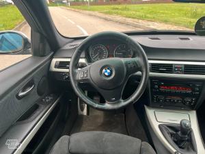 BMW 320 2006 in Vilkaviskis, with an engine capacity of 2.00 L and mileage of 369 thousand km for 3900 €, photo 20 on AUTOMOTO.COM.LV