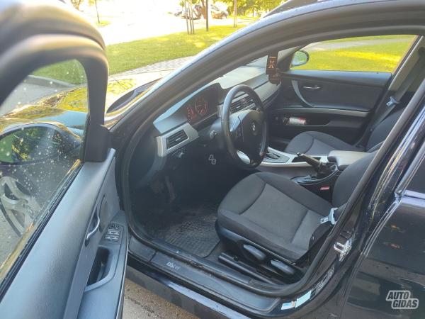 BMW 320 2006 in Ukmerge, with an engine capacity of 2.00 L and mileage of 425 thousand km for 2700 €, photo 7 on AUTOMOTO.COM.LV