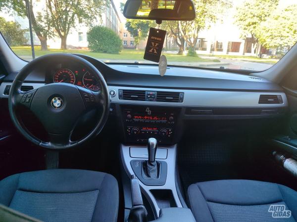 BMW 320 2006 in Ukmerge, with an engine capacity of 2.00 L and mileage of 425 thousand km for 2700 €, photo 8 on AUTOMOTO.COM.LV