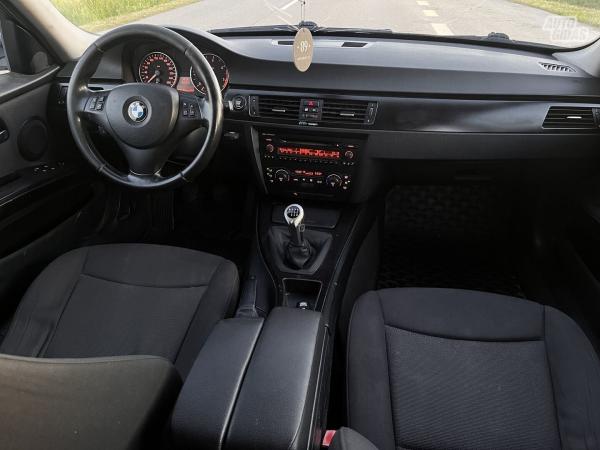 BMW 320 2006 Klaipėda, ar dzinēja tilpumu 2.00 L un nobraukumu 0 tūkst. km par 2000 €, foto 9 vietnē AUTOMOTO.COM.LV