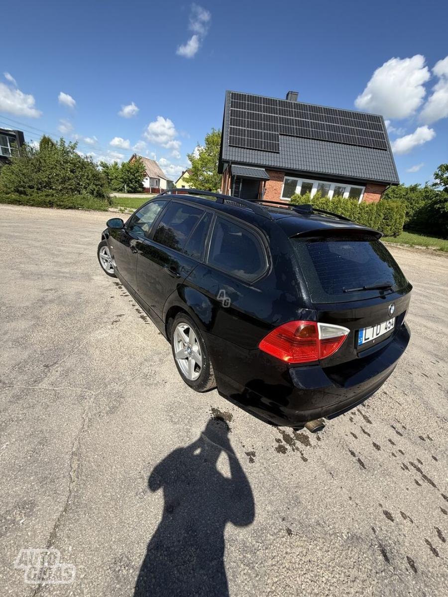 BMW 320 2006 Kauņa, ar dzinēja tilpumu 2.00 L un nobraukumu 333 tūkst. km par 2700 €, foto 3 vietnē AUTOMOTO.COM.LV