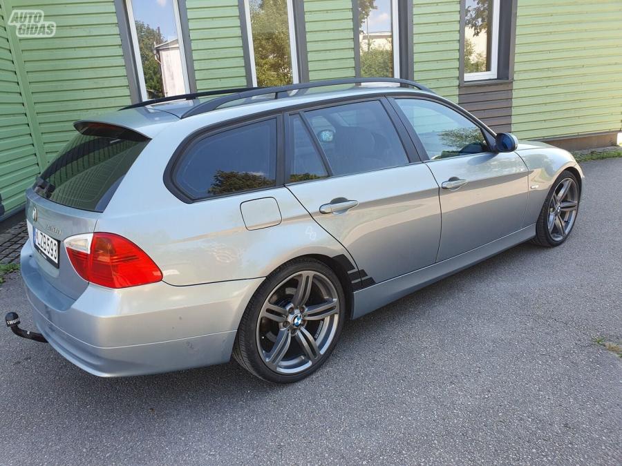 BMW 320 2006 in Siauliai, with an engine capacity of 2.00 L and mileage of 304 thousand km for 2250 €, photo 4 on AUTOMOTO.COM.LV