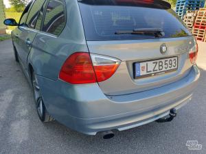 BMW 320 2006 in Siauliai, with an engine capacity of 2.00 L and mileage of 304 thousand km for 2250 €, photo 11 on AUTOMOTO.COM.LV