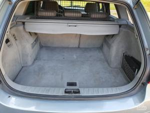 BMW 320 2006 in Siauliai, with an engine capacity of 2.00 L and mileage of 304 thousand km for 2250 €, photo 13 on AUTOMOTO.COM.LV