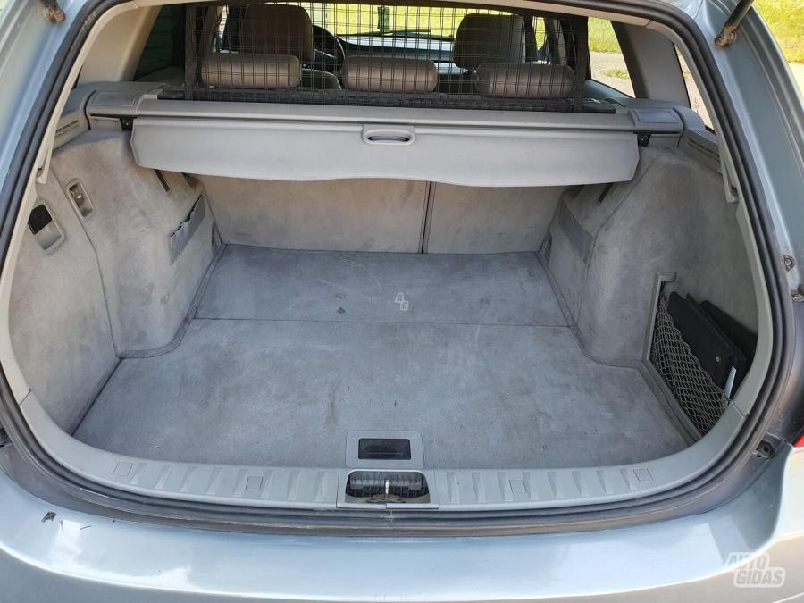 BMW 320 2006 in Siauliai, with an engine capacity of 2.00 L and mileage of 304 thousand km for 2250 €, photo 13 on AUTOMOTO.COM.LV