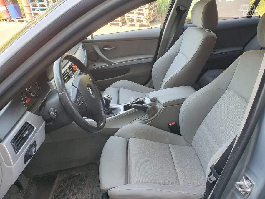 BMW 320 2006 in Siauliai, with an engine capacity of 2.00 L and mileage of 304 thousand km for 2250 €, photo 15 on AUTOMOTO.COM.LV