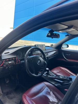 BMW 320 2006 in Klaipeda, with an engine capacity of 2.00 L and mileage of 450 thousand km for 2450 €, photo 10 on AUTOMOTO.COM.LV