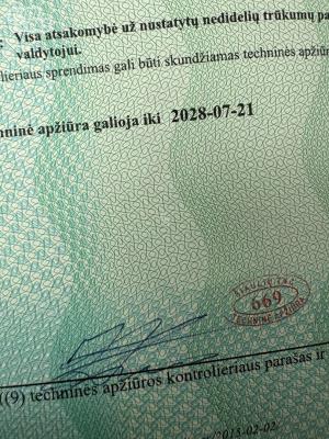 BMW 320 2006 in Siauliai, with an engine capacity of 2.00 L and mileage of 396 thousand km for 2550 €, photo 19 on AUTOMOTO.COM.LV
