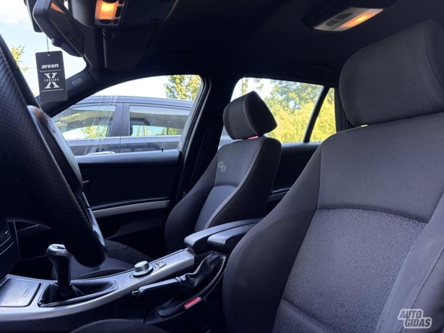 BMW 320 2006 Kauņa, ar dzinēja tilpumu 2.00 L un nobraukumu 320 tūkst. km par 2890 €, foto 13 vietnē AUTOMOTO.COM.LV