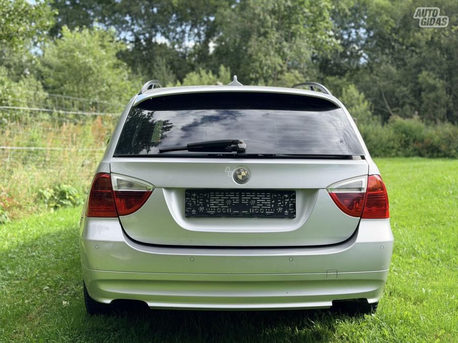 BMW 320 2006 Utena, ar dzinēja tilpumu 2.00 L un nobraukumu 291 tūkst. km par 499 €, foto 6 vietnē AUTOMOTO.COM.LV