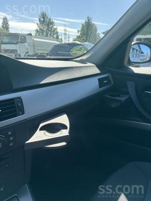 BMW 320 2006 in Riga, with an engine capacity of 2.00 L and mileage of 0 thousand km for 2950 €, photo 11 on AUTOMOTO.COM.LV