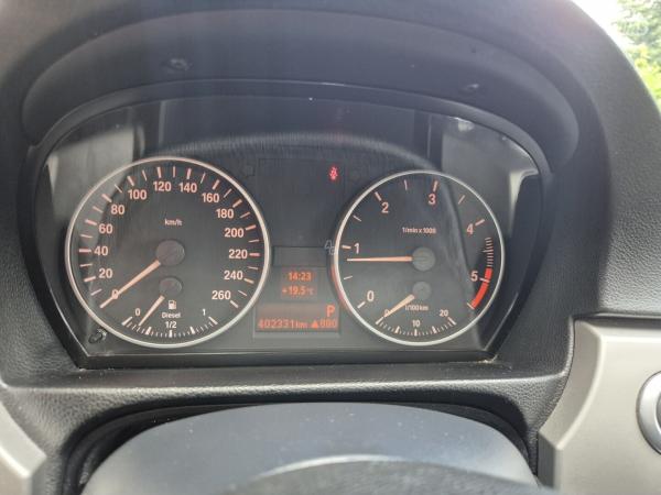 БМВ 320 2006 в Кельме, объемом двигателя 2.00 л и пробегом 400 тыс. км за 2800 €, фото 8 на AUTOMOTO.COM.LV