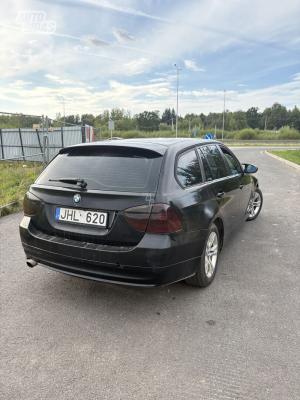 BMW 320 2006 Kauņa, ar dzinēja tilpumu 2.00 L un nobraukumu 400 tūkst. km par 1400 €, foto 4 vietnē AUTOMOTO.COM.LV