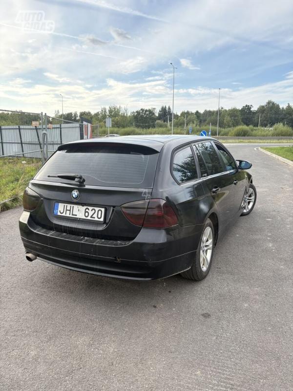 BMW 320 2006 in Kaunas, with an engine capacity of 2.00 L and mileage of 400 thousand km for 1400 €, photo 4 on AUTOMOTO.COM.LV