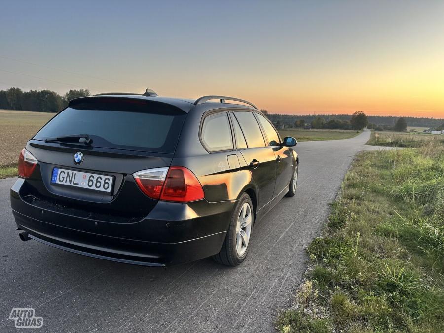 BMW 320 2006 Varėna, ar dzinēja tilpumu 2.00 L un nobraukumu 378 tūkst. km par 2300 €, foto 5 vietnē AUTOMOTO.COM.LV