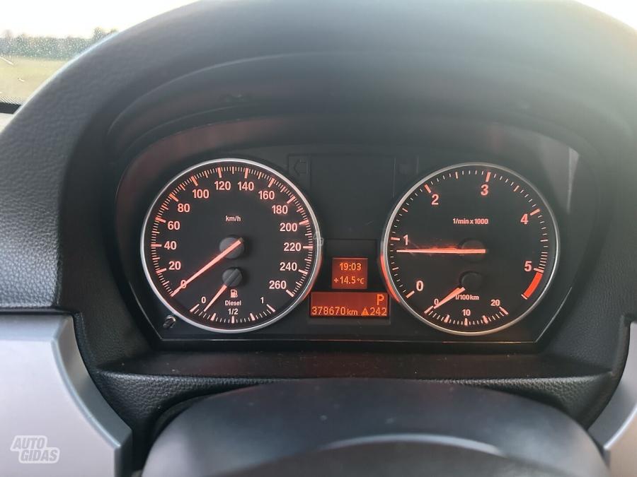 BMW 320 2006 Varėna, ar dzinēja tilpumu 2.00 L un nobraukumu 378 tūkst. km par 2300 €, foto 15 vietnē AUTOMOTO.COM.LV