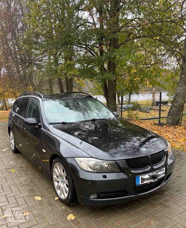 BMW 320 2006 Ignalina vietnÄ BMW 320 2006 Ignalina, ar dzinÄja tilpumu 2.00 L un nobraukumu 330 tÅ«kst. km par 2450 ā¬, foto 4 vietnÄ AUTOMOTO.COM.LV