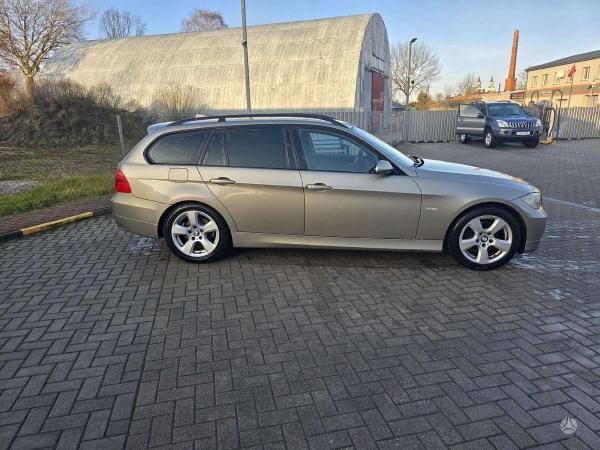 BMW 320 2007 in Marijampole, with an engine capacity of 2.00 L and mileage of 317 thousand km for 2800 €, photo 4 on AUTOMOTO.COM.LV