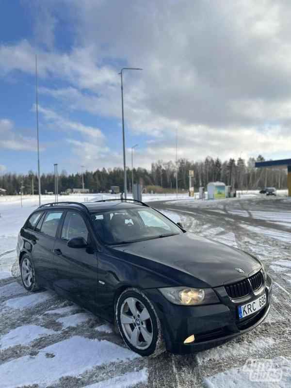 BMW 320 2007 Pakruojis, ar dzinēja tilpumu 2.00 L un nobraukumu 22 tūkst. km par 2600 €, foto 1 vietnē AUTOMOTO.COM.LV