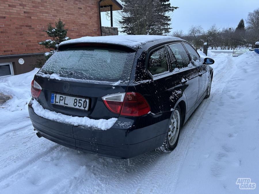 BMW 320 2007 in Kaunas, with an engine capacity of 2.00 L and mileage of 325 thousand km for 1750 €, photo 4 on AUTOMOTO.COM.LV