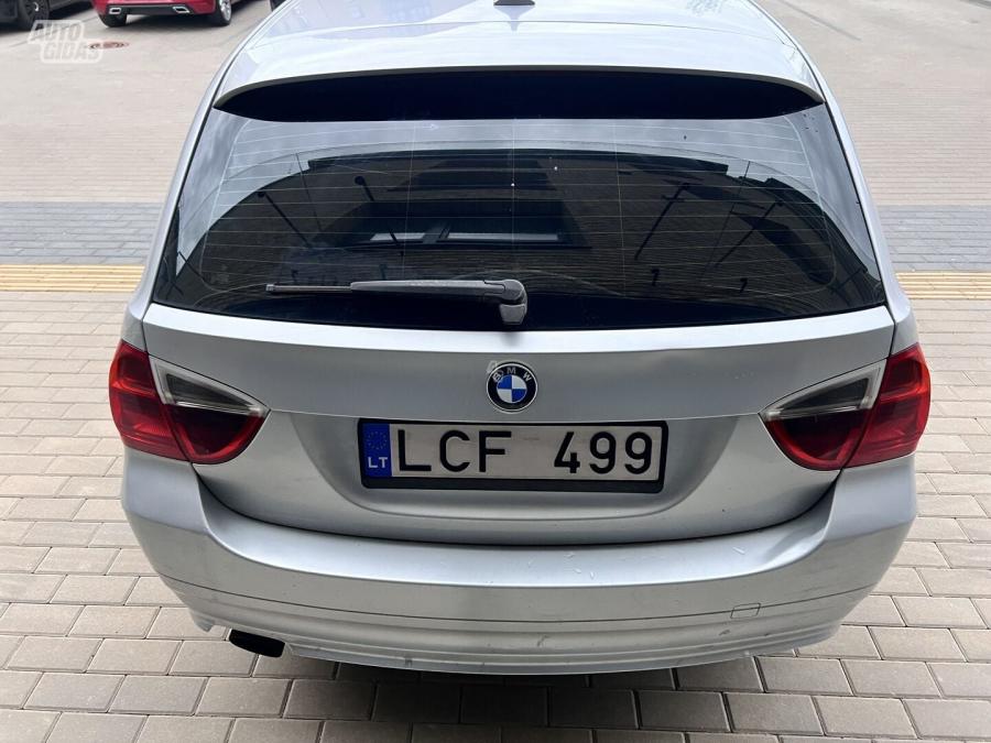 BMW 320 2007 in Klaipeda, with an engine capacity of 2.00 L and mileage of 323 thousand km for 3180 €, photo 9 on AUTOMOTO.COM.LV