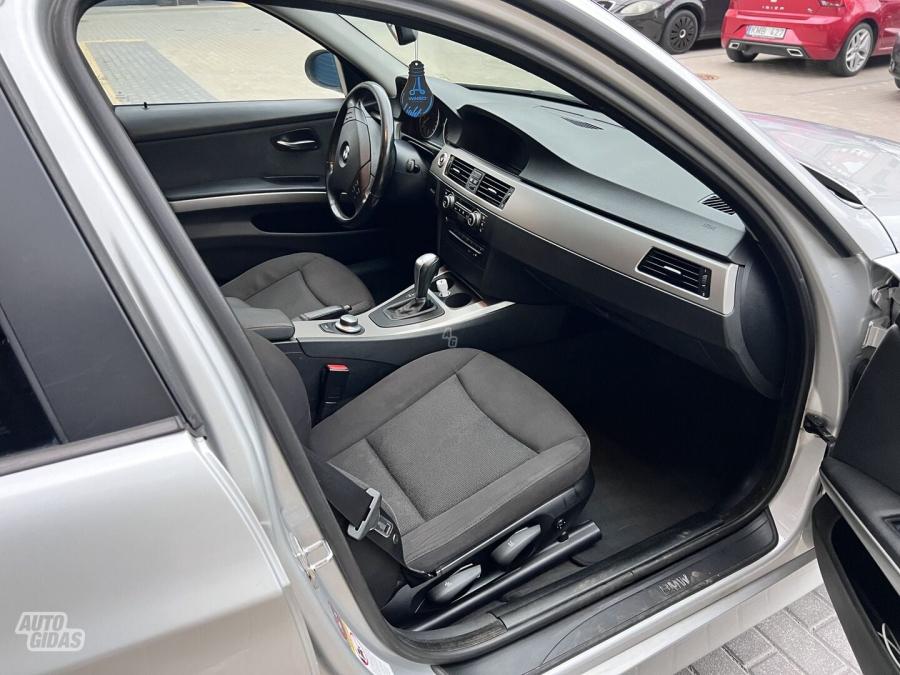 BMW 320 2007 in Klaipeda, with an engine capacity of 2.00 L and mileage of 323 thousand km for 3180 €, photo 12 on AUTOMOTO.COM.LV