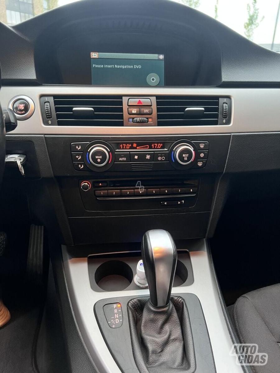 BMW 320 2007 in Klaipeda, with an engine capacity of 2.00 L and mileage of 323 thousand km for 3180 €, photo 14 on AUTOMOTO.COM.LV