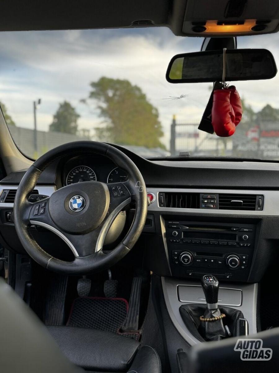 BMW 320 2007 in Klaipeda, with an engine capacity of 2.00 L and mileage of 380 thousand km for 1999 €, photo 7 on AUTOMOTO.COM.LV