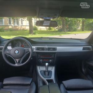 BMW 320 2007 in Kaunas, with an engine capacity of 2.00 L and mileage of 240 thousand km for 1999 €, photo 9 on AUTOMOTO.COM.LV