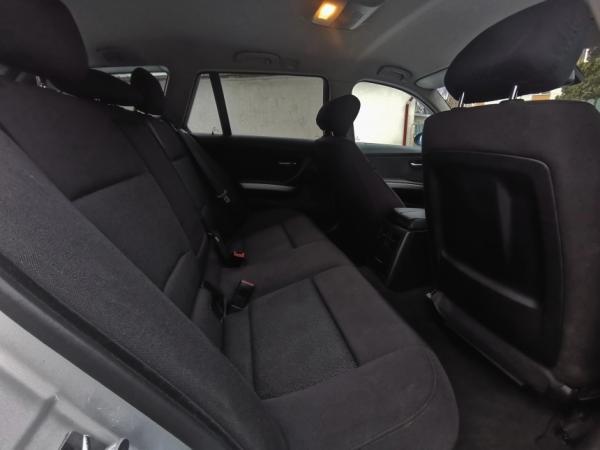 BMW 320 2007 Rīga, ar dzinēja tilpumu 2.00 L un nobraukumu 270 tūkst. km par 3390 €, foto 8 vietnē AUTOMOTO.COM.LV