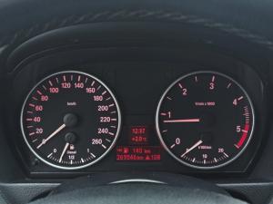 BMW 320 2007 in Riga, with an engine capacity of 2.00 L and mileage of 270 thousand km for 3390 €, photo 13 on AUTOMOTO.COM.LV
