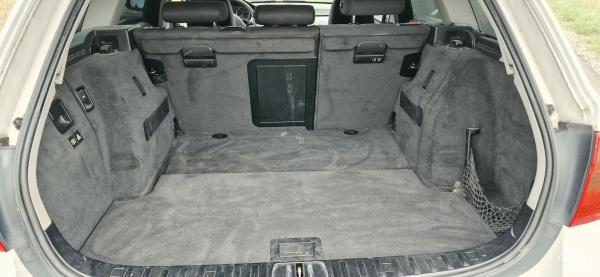 BMW 320 2007 in Kaunas, with an engine capacity of 2.00 L and mileage of 383 thousand km for 2400 €, photo 9 on AUTOMOTO.COM.LV