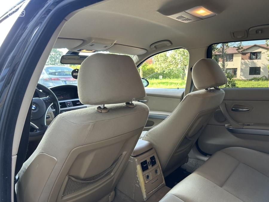 BMW 320 2007 Kauņa, ar dzinēja tilpumu 2.00 L un nobraukumu 350 tūkst. km par 2650 €, foto 12 vietnē AUTOMOTO.COM.LV
