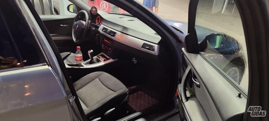 BMW 320 2007 in Vievis, with an engine capacity of 2.00 L and mileage of 276 thousand km for 1250 €, photo 10 on AUTOMOTO.COM.LV