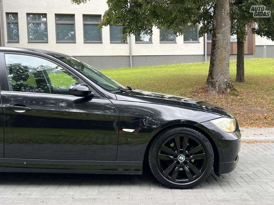 BMW 320 2007 Trakai, ar dzinēja tilpumu 2.00 L un nobraukumu 344 tūkst. km par 3240 €, foto 14 vietnē AUTOMOTO.COM.LV