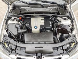 BMW 320 2007 Marijampole, ar dzinēja tilpumu 2.00 L un nobraukumu 330 tūkst. km par 2550 €, foto 23 vietnē AUTOMOTO.COM.LV