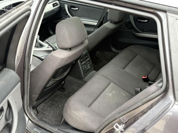 BMW 320 2007 in Vilnius, with an engine capacity of 2.00 L and mileage of 354 thousand km for 1800 €, photo 11 on AUTOMOTO.COM.LV