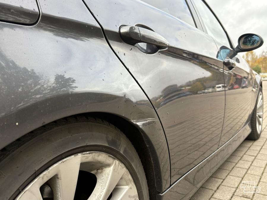 BMW 320 2007 in Vilnius, with an engine capacity of 2.00 L and mileage of 354 thousand km for 1800 €, photo 15 on AUTOMOTO.COM.LV