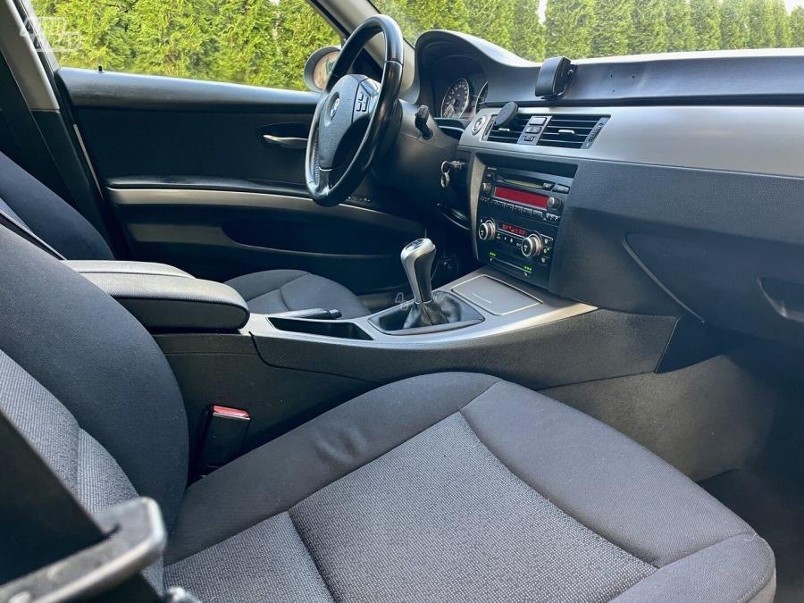 BMW 320 2007 Kauņa, ar dzinēja tilpumu 2.00 L un nobraukumu 340 tūkst. km par 2150 €, foto 12 vietnē AUTOMOTO.COM.LV