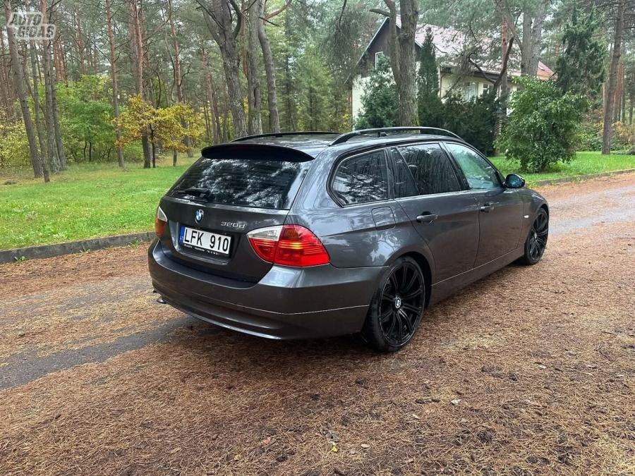 BMW 320 2007 in Kaunas, with an engine capacity of 2.00 L and mileage of 376 thousand km for 2550 €, photo 3 on AUTOMOTO.COM.LV