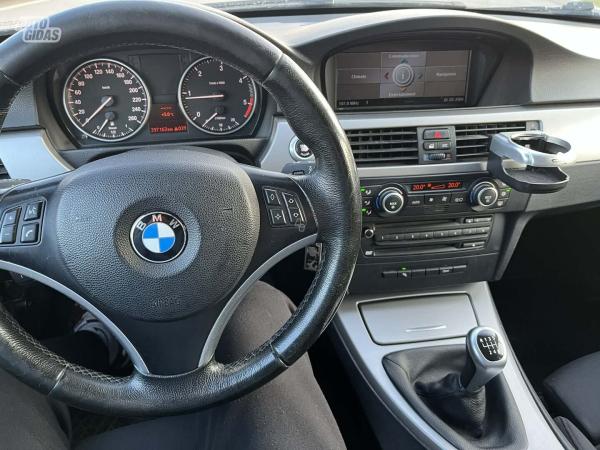 BMW 320 2008 in Klaipeda, with an engine capacity of 2.00 L and mileage of 397 thousand km for 2450 €, photo 10 on AUTOMOTO.COM.LV