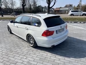 BMW 320 2008 in Kaunas, with an engine capacity of 2.00 L and mileage of 262 thousand km for 4250 €, photo 8 on AUTOMOTO.COM.LV