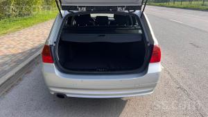 BMW 320 2008 in Riga, with an engine capacity of 2.00 L and mileage of 198 thousand km for 2650 €, photo 8 on AUTOMOTO.COM.LV