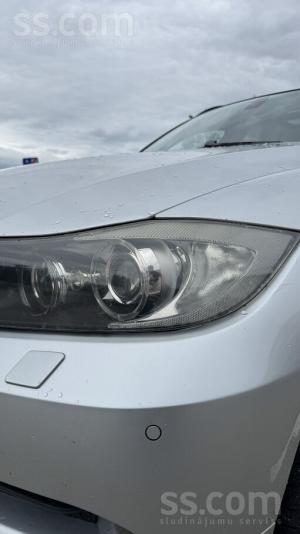 BMW 320 2008 in Cesis, with an engine capacity of 2.00 L and mileage of 311 thousand km for 3950 €, photo 11 on AUTOMOTO.COM.LV